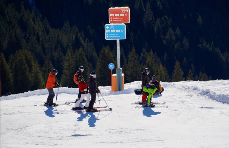 SaaSisfaction on the slopes! - Skilane 2024 - Keylane Careers